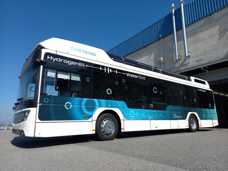 Laboratório do ISQ valida autocarro movido a hidrogénio da CaetanoBus ...