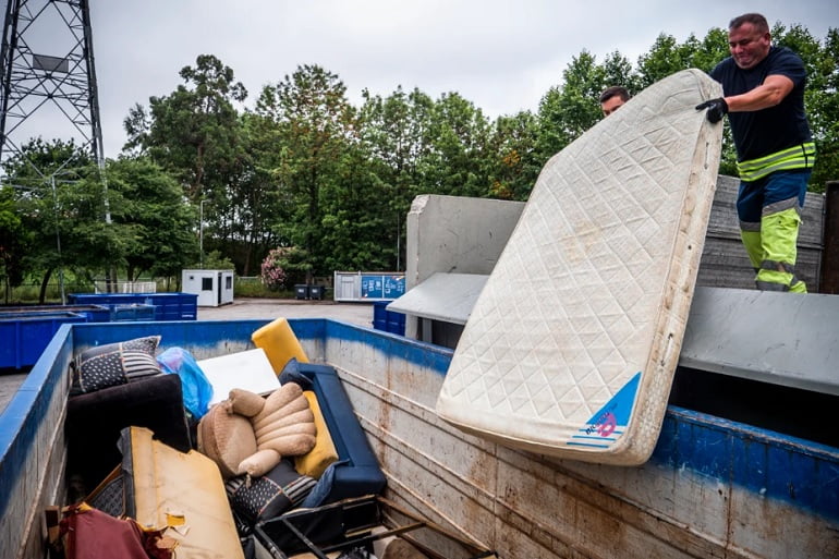Porto Ambiente dá resposta a quase oito mil pedidos de recolha gratuita ...