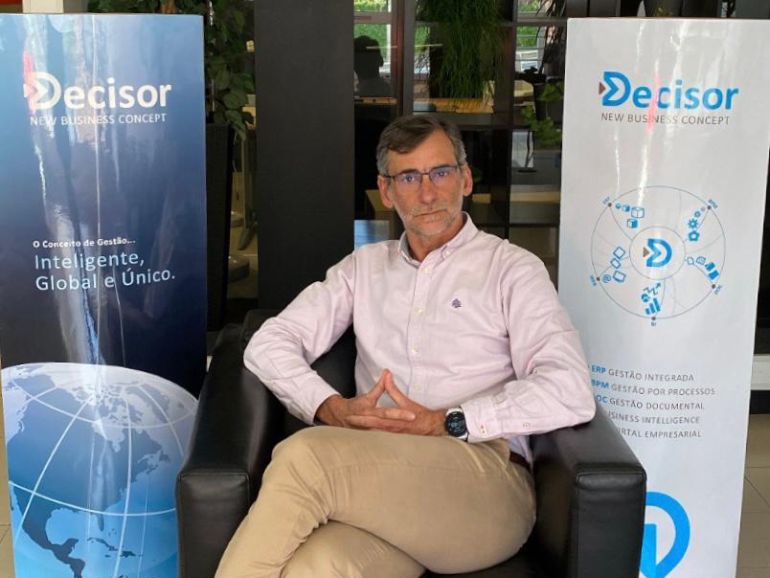 DECISOR: um sistema que assegura uma melhor gestão e controlo do ...