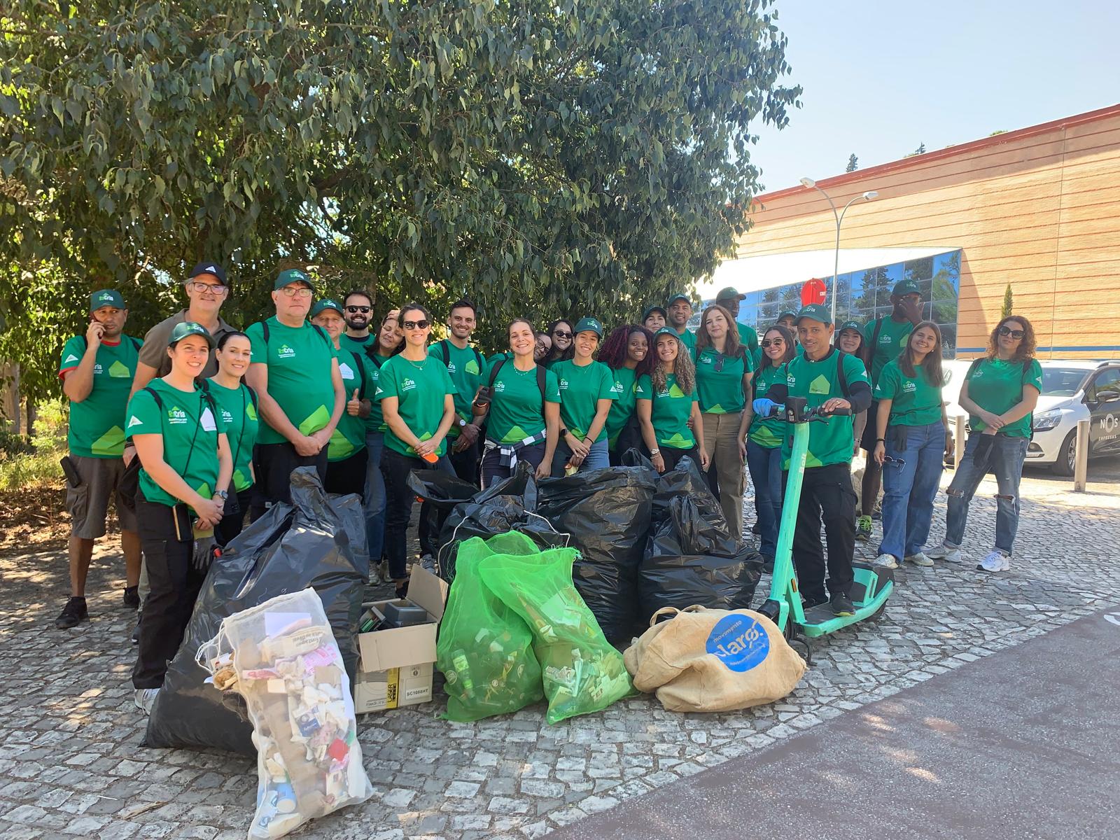 LEROY MERLIN recolheu mais de 11 toneladas de resíduos na Cleanup Week ...
